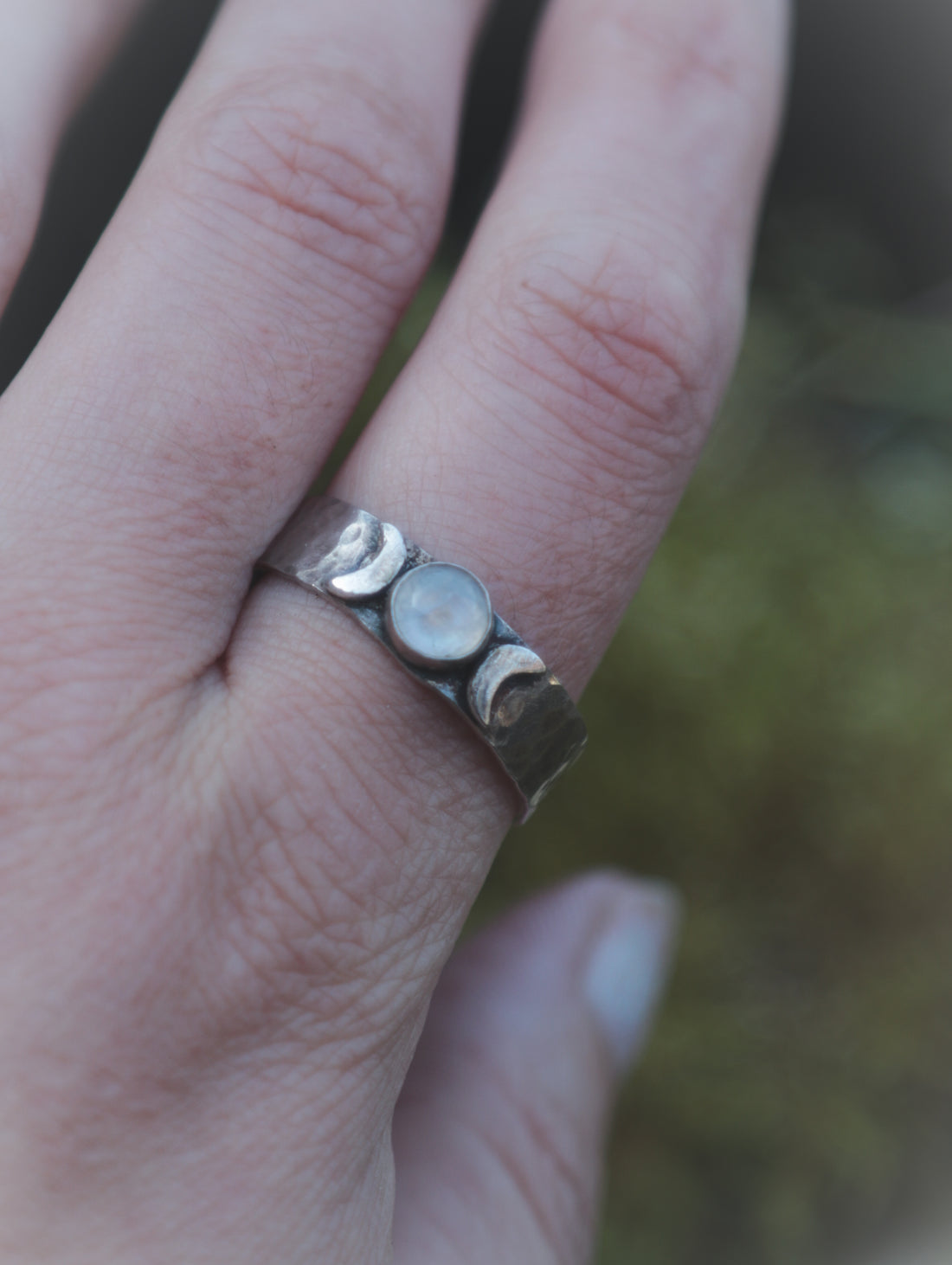 Moonstone triple moon ring. Various sizes. – aewenjewellery